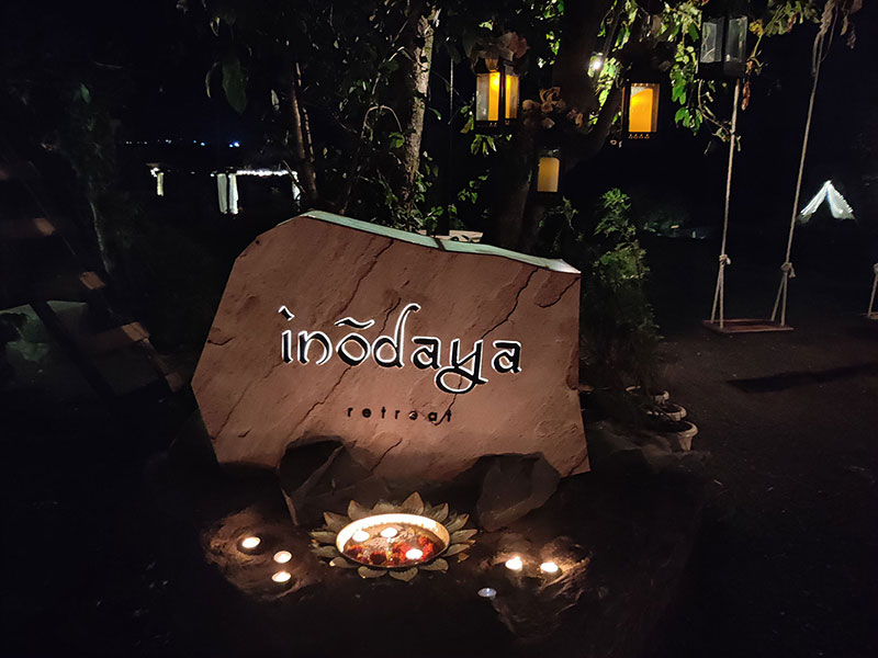 Inodaya Retreat - Lake View, Mountain Resort in Mulshi, Lonavala